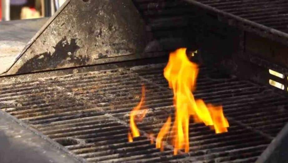 Preventing Grease Fires on Gas Grills